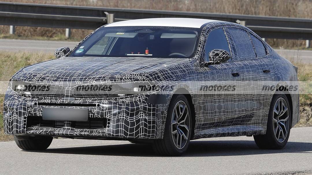 2027 BMW 5 Series/i5 LCI [G60/G61] - SCOOPS - NewCarscoops.com