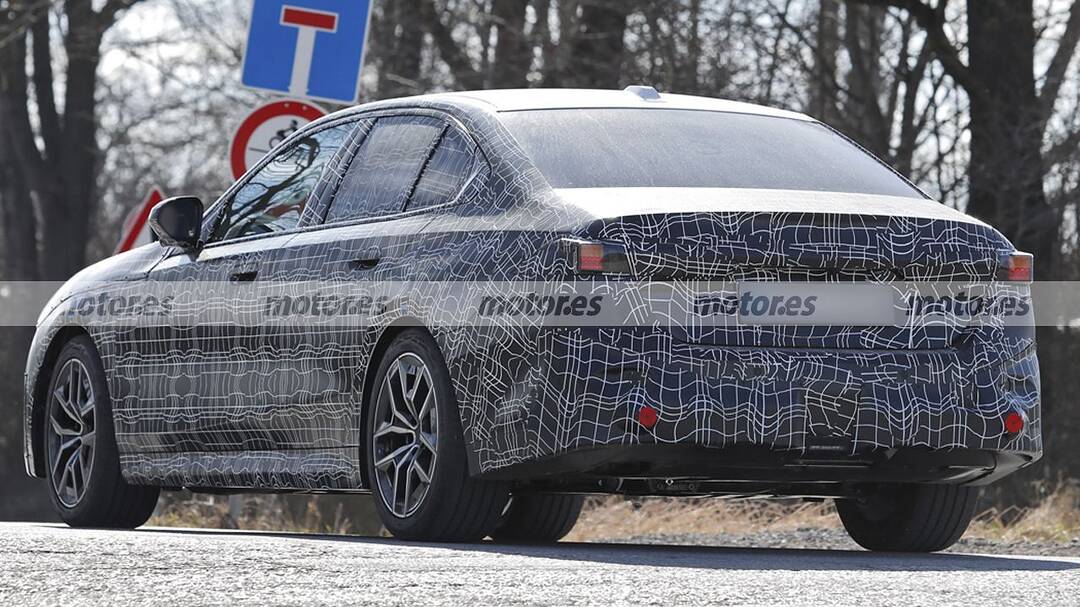 2027 BMW 5 Series/i5 LCI [G60/G61] - SCOOPS - NewCarscoops.com