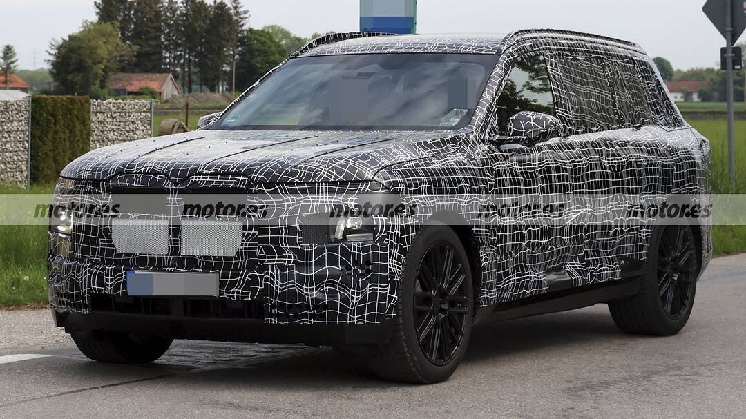 2027 BMW X7 (G67) - SCOOPS - NewCarscoops.com