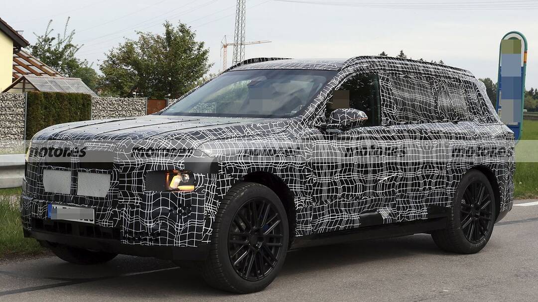 2027 BMW X7 (G67) - SCOOPS - NewCarscoops.com