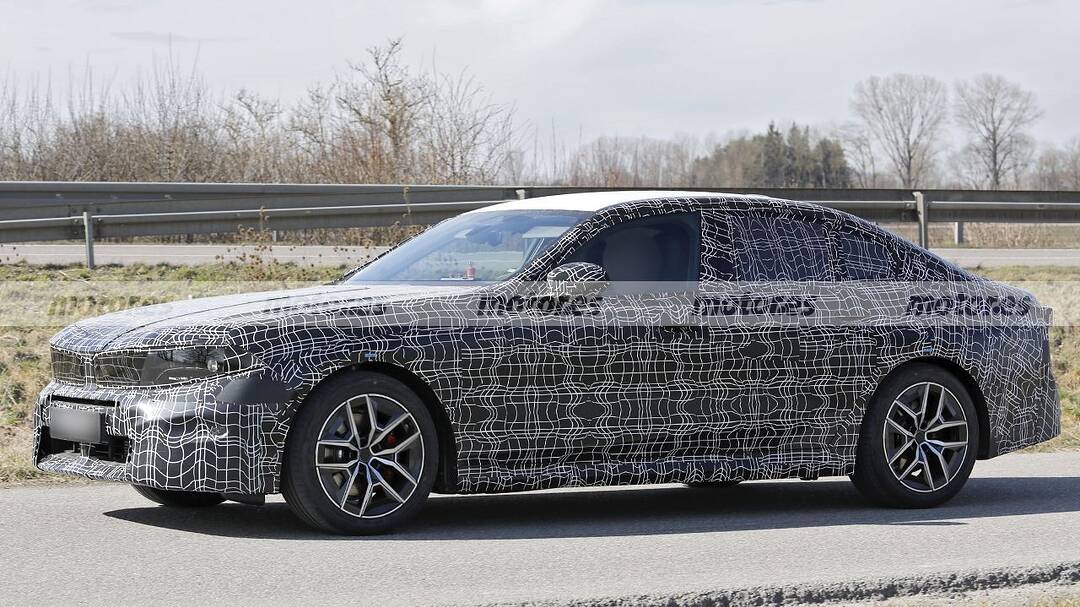 2027 BMW 5 Series/i5 LCI [G60/G61] - SCOOPS - NewCarscoops.com