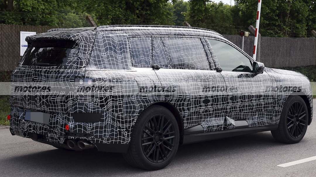 2027 BMW X7 (G67) - SCOOPS - NewCarscoops.com