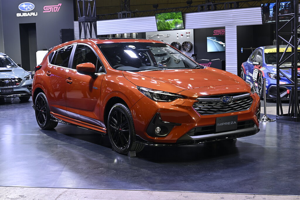 Subaru unveils the all-new Impreza (Japanese specifications prototype ...