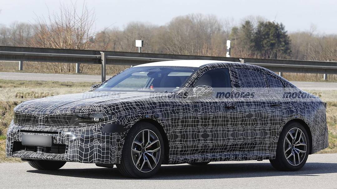 2027 BMW 5 Series/i5 LCI [G60/G61] - SCOOPS - NewCarscoops.com