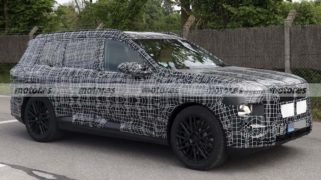 2027 BMW X7 (G67) - SCOOPS - NewCarscoops.com
